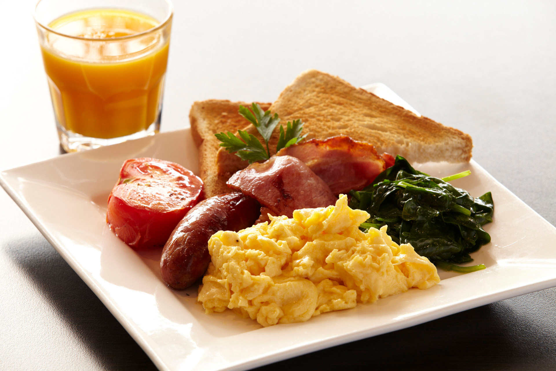 Bed & Breakfast – Clare Country Club